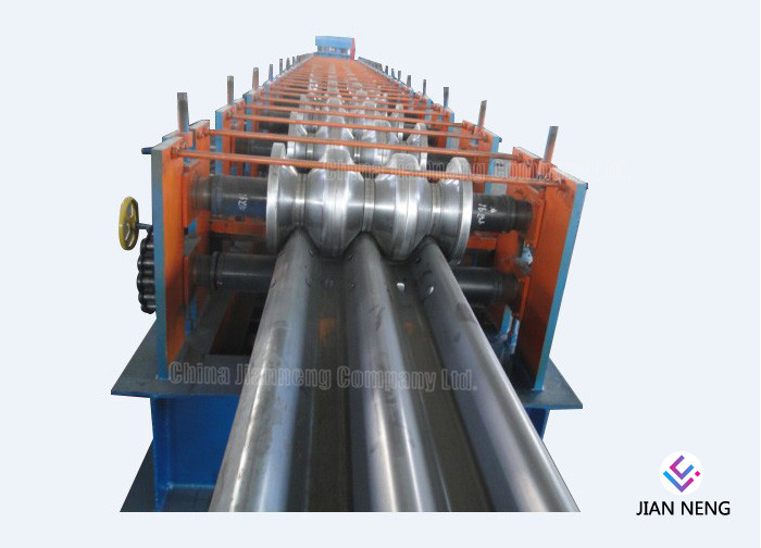 W Shaped Cr12 Steel Sheet PLC Guard Rail Roll Forming Machine For Highways